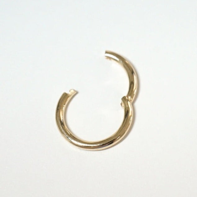 Modern Mood Gold Clicker Standard Weight – Piercing Day Studio